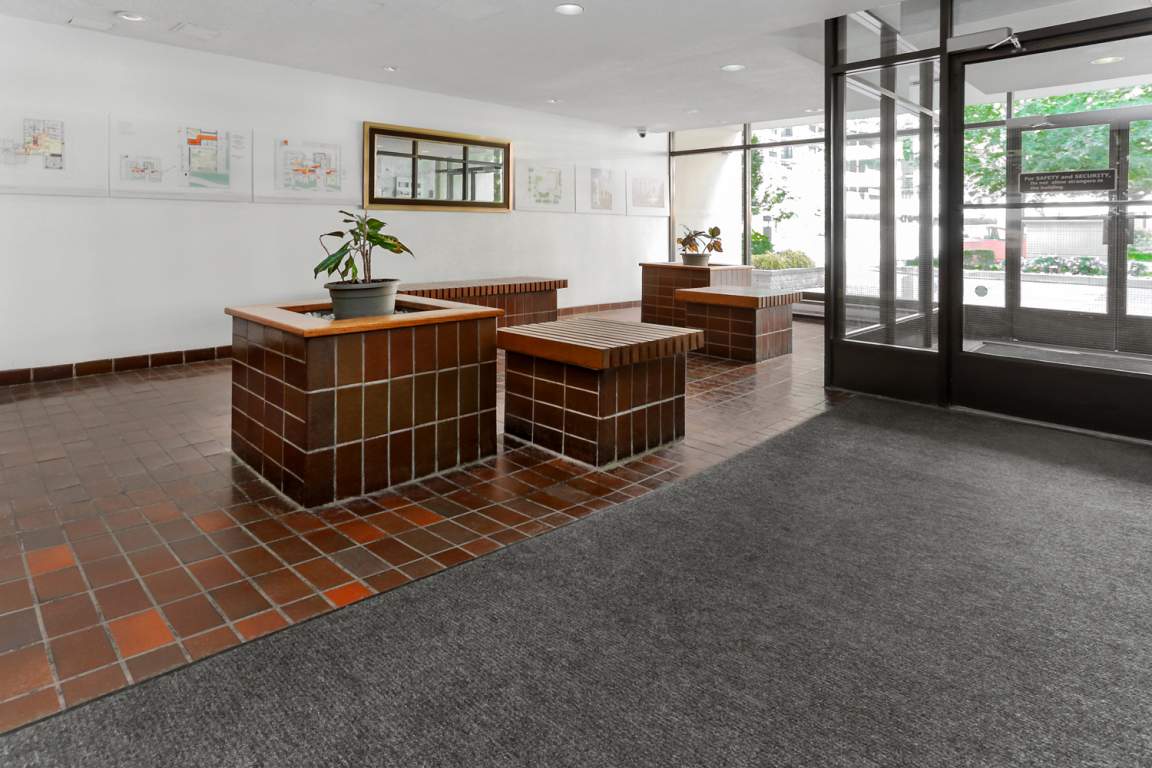 101 Roehampton Avenue | Arcanos Property Management Corporation