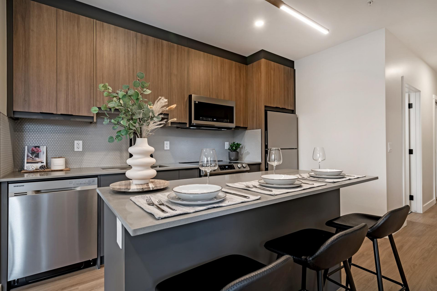 Rentals.ca Calgary Apartments, Condos and Houses For Rent