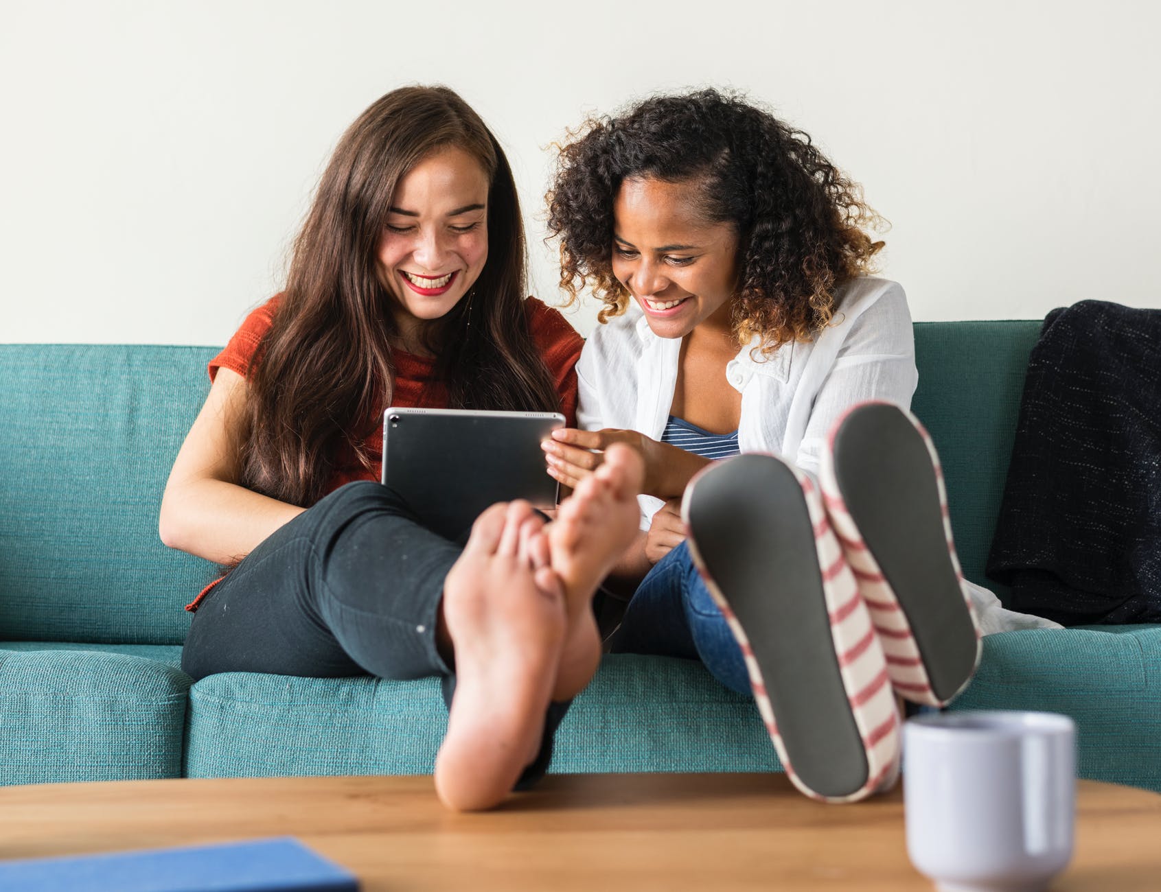 8 Tips for Living with a Roommate