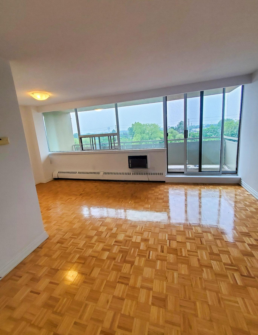Dixie Meadows - 3150 & 3170 Golden Orchard Drive, Mississauga, ON