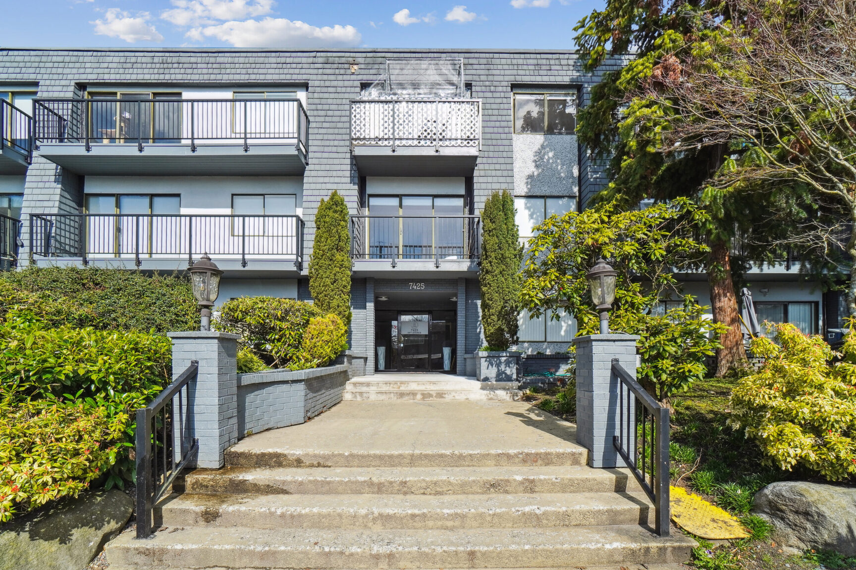Rentals.ca Burnaby Apartments, Condos and Houses For Rent