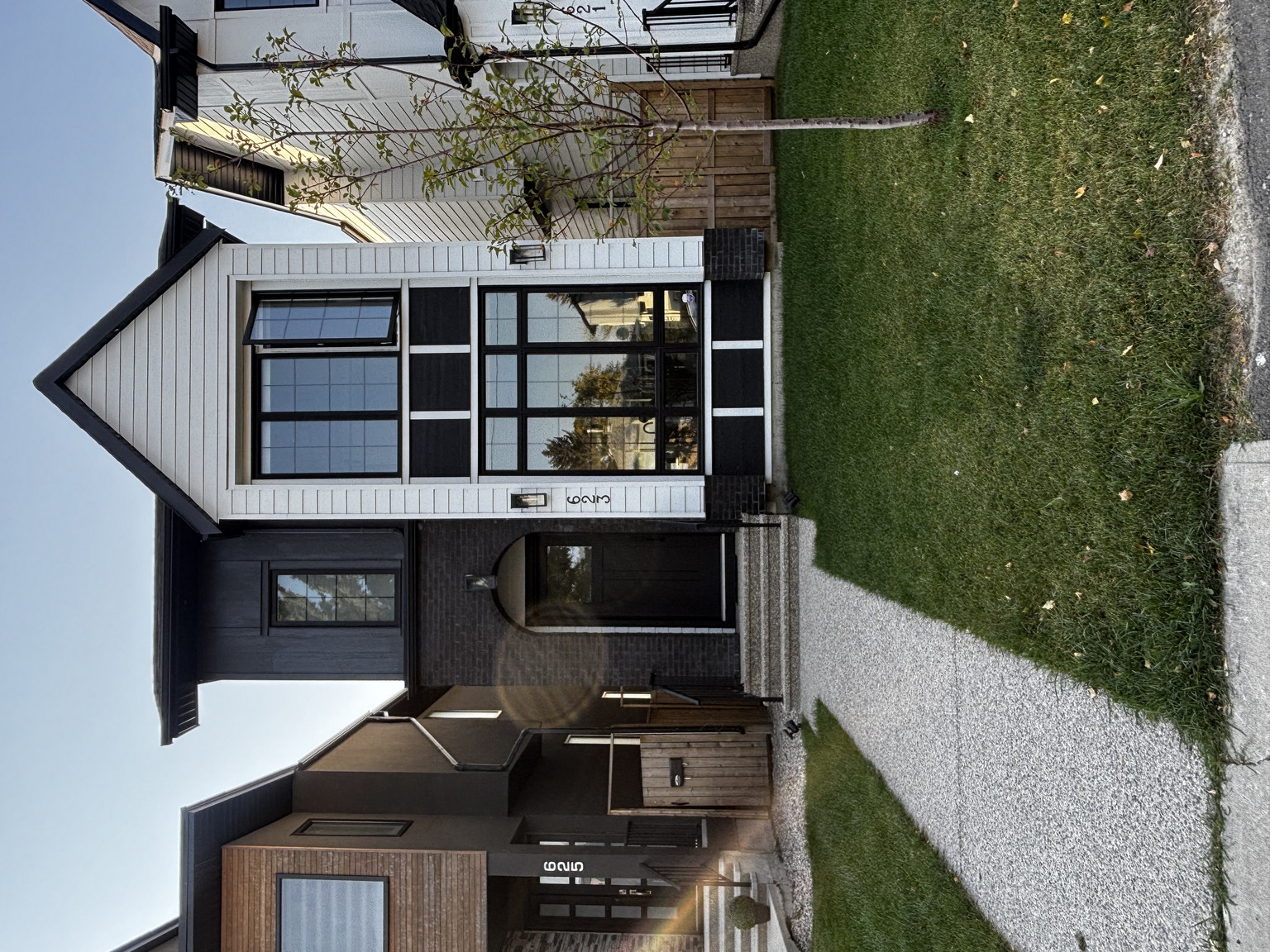 623 22 Avenue NE - 623 22 Avenue Northeast, Calgary, AB