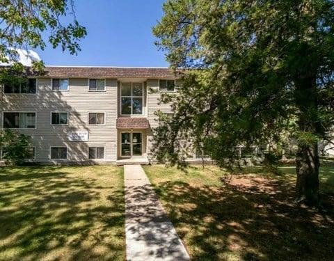 Fairfield Manor | Cornerstone Management