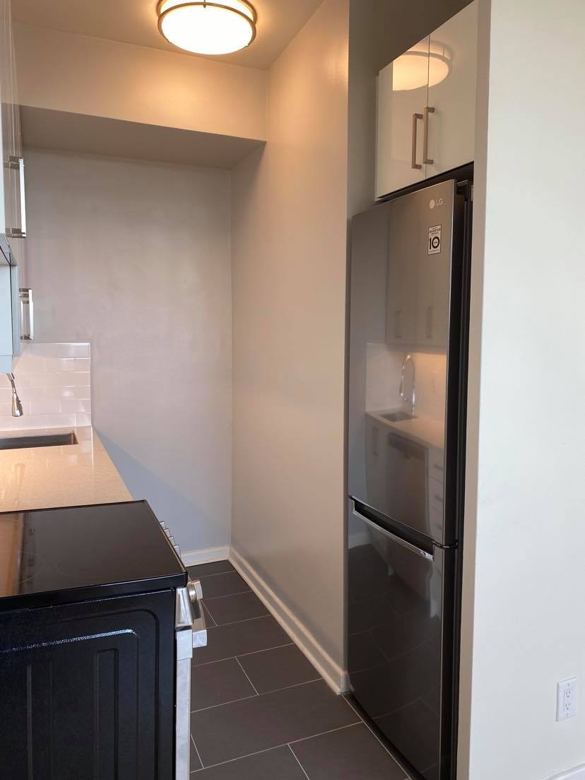 Yonge Eglinton Apartments | 199 Roehampton Ave. | Crestview Group of ...