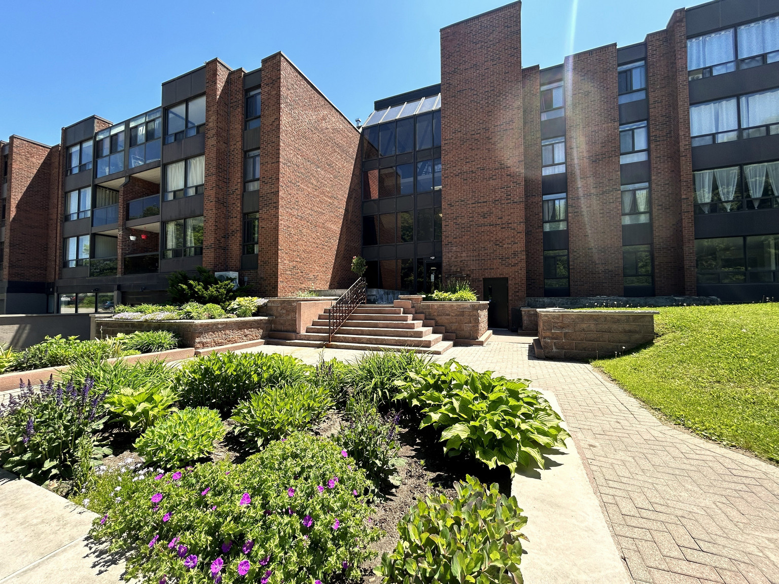 Rentals.ca Barrie Apartments, Condos and Houses For Rent