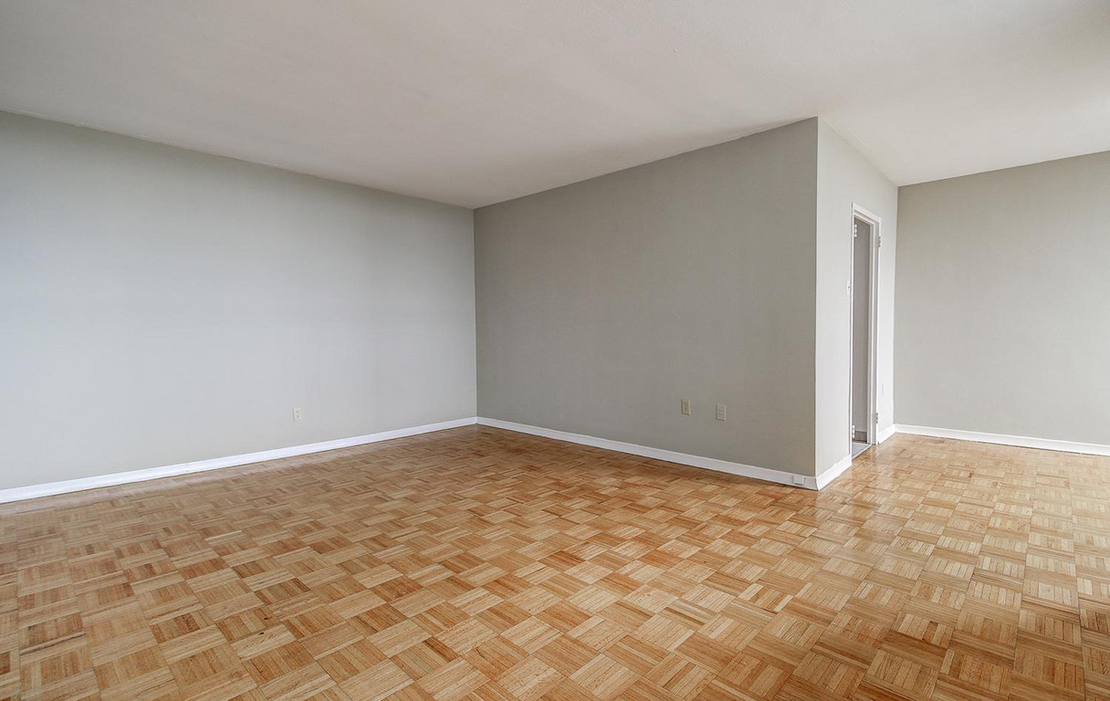 Apartments for rent in Etobicoke West Mall | Greenwin