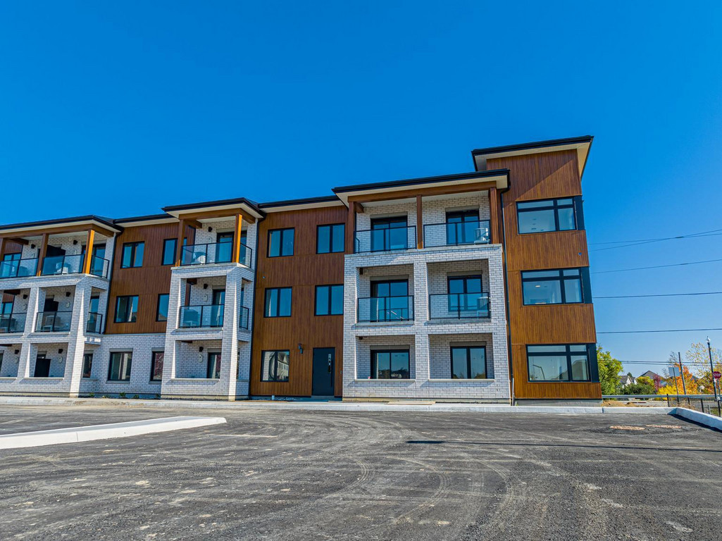 Windwood Two Smart Rental Suites Multi-Unit | Greenwin