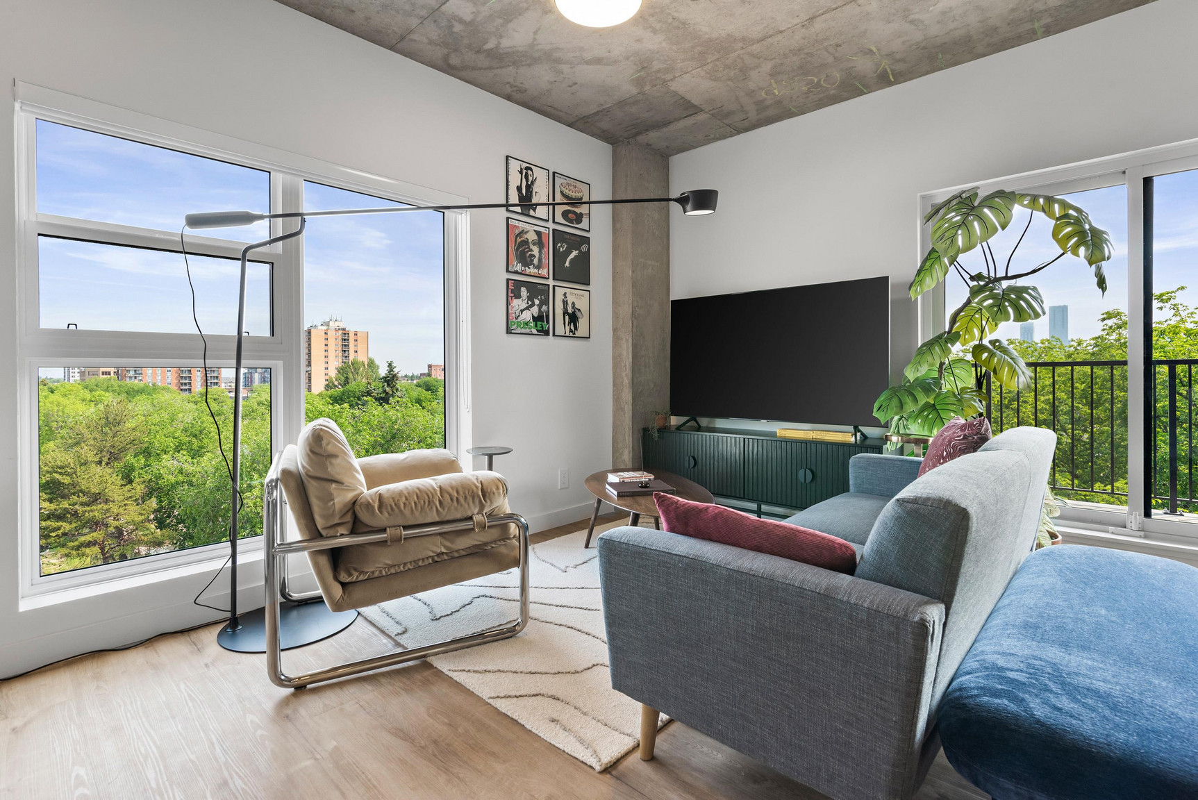 Mercury Block - 12322 102 Ave NW, Edmonton, AB