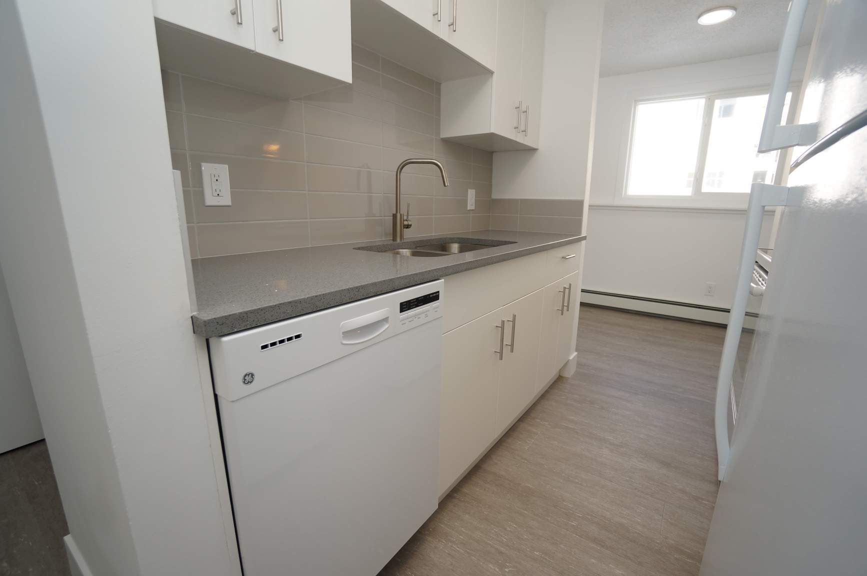 Rosario Apartments in West Edmonton Great Value - Renovated | McLeod ...