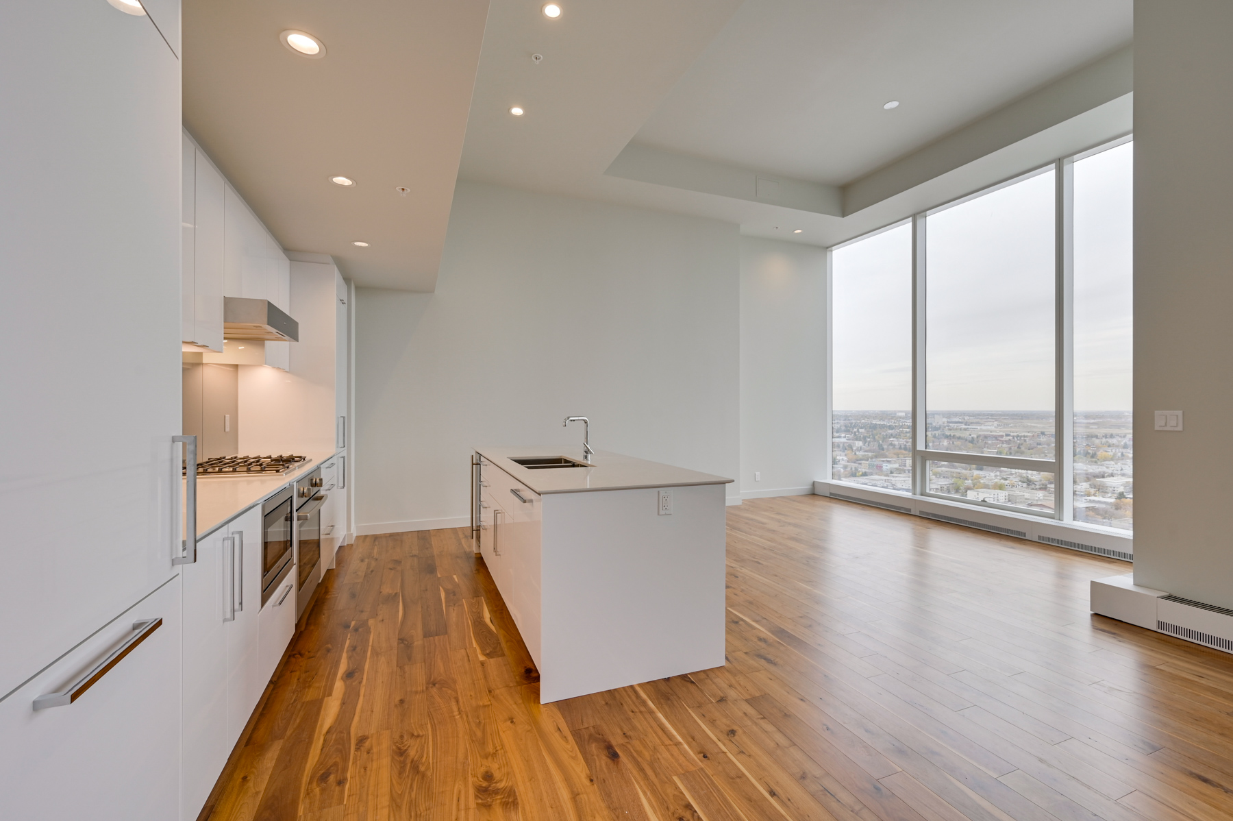 Legends Private Residences for Rent | McLeod Realty
