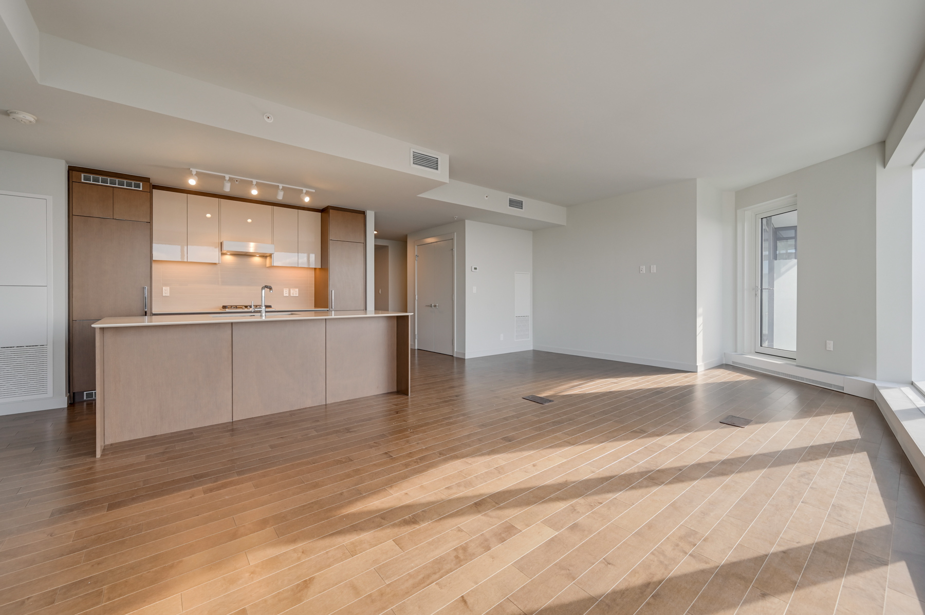 Legends Private Residences for Rent | McLeod Realty