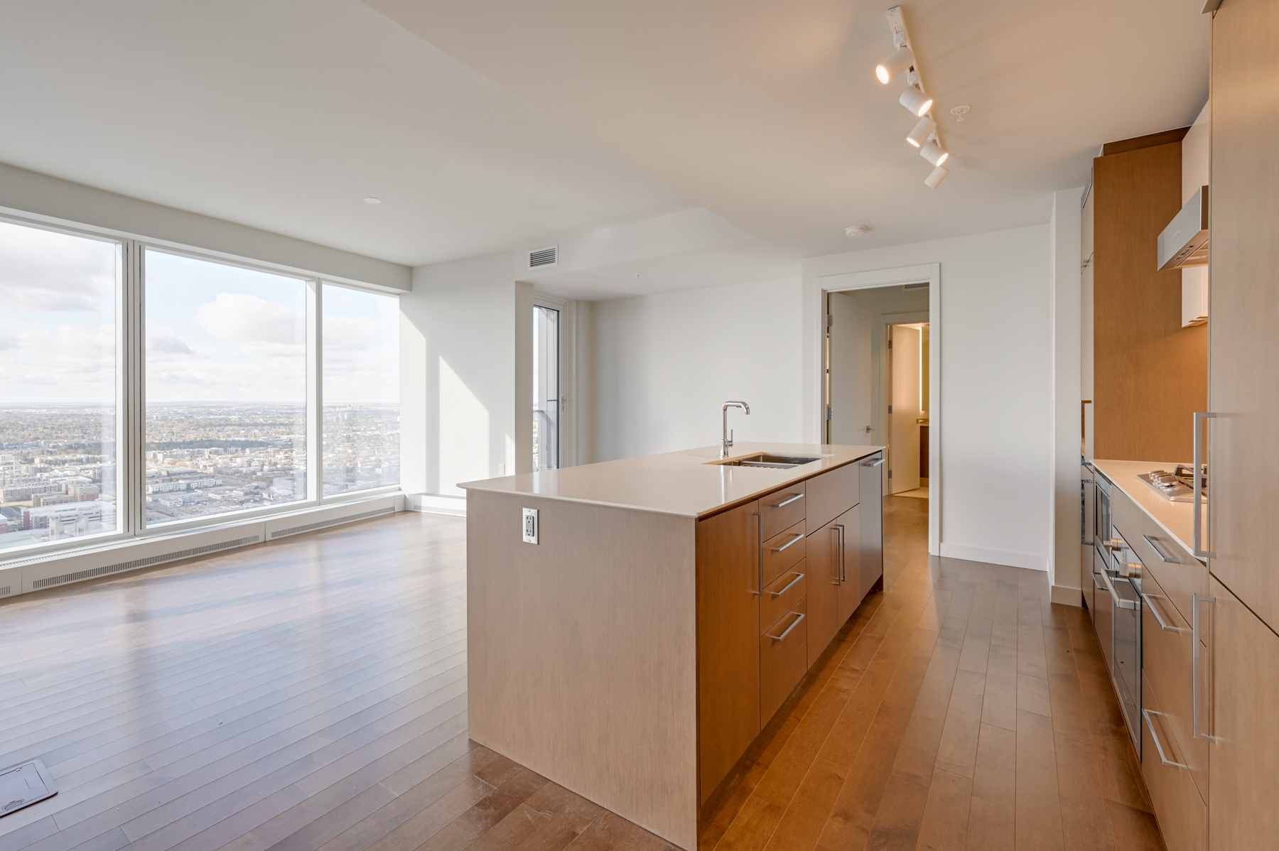 Legends Private Residences for Rent | McLeod Realty