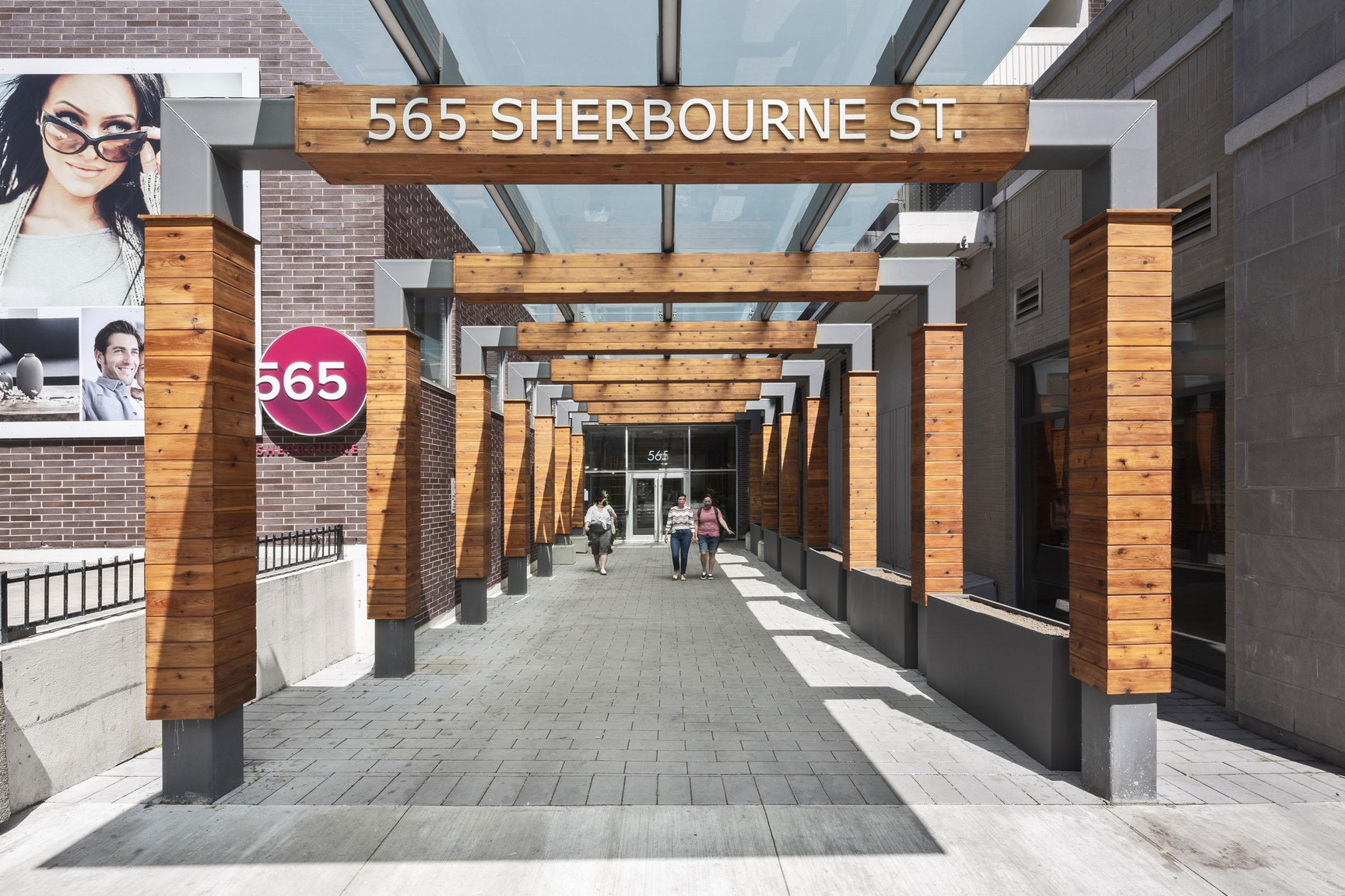 Sherbourne Complex - 565 Sherbourne Street, Toronto, ON