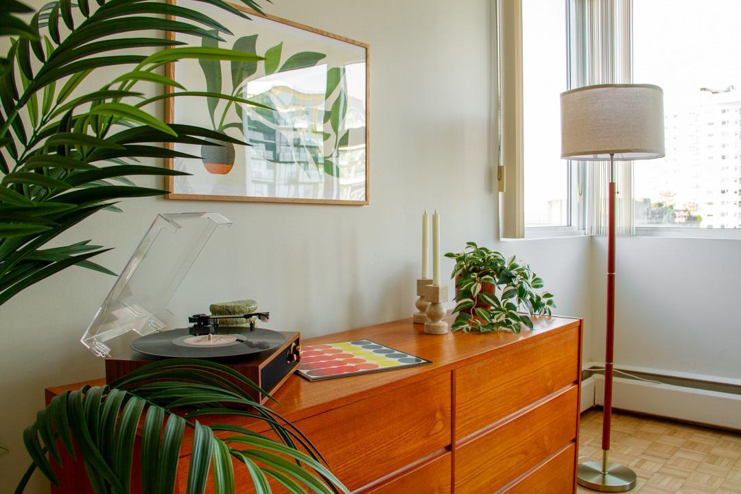 Vancouver Rentals | Maple Leaf: Regency Park Residences