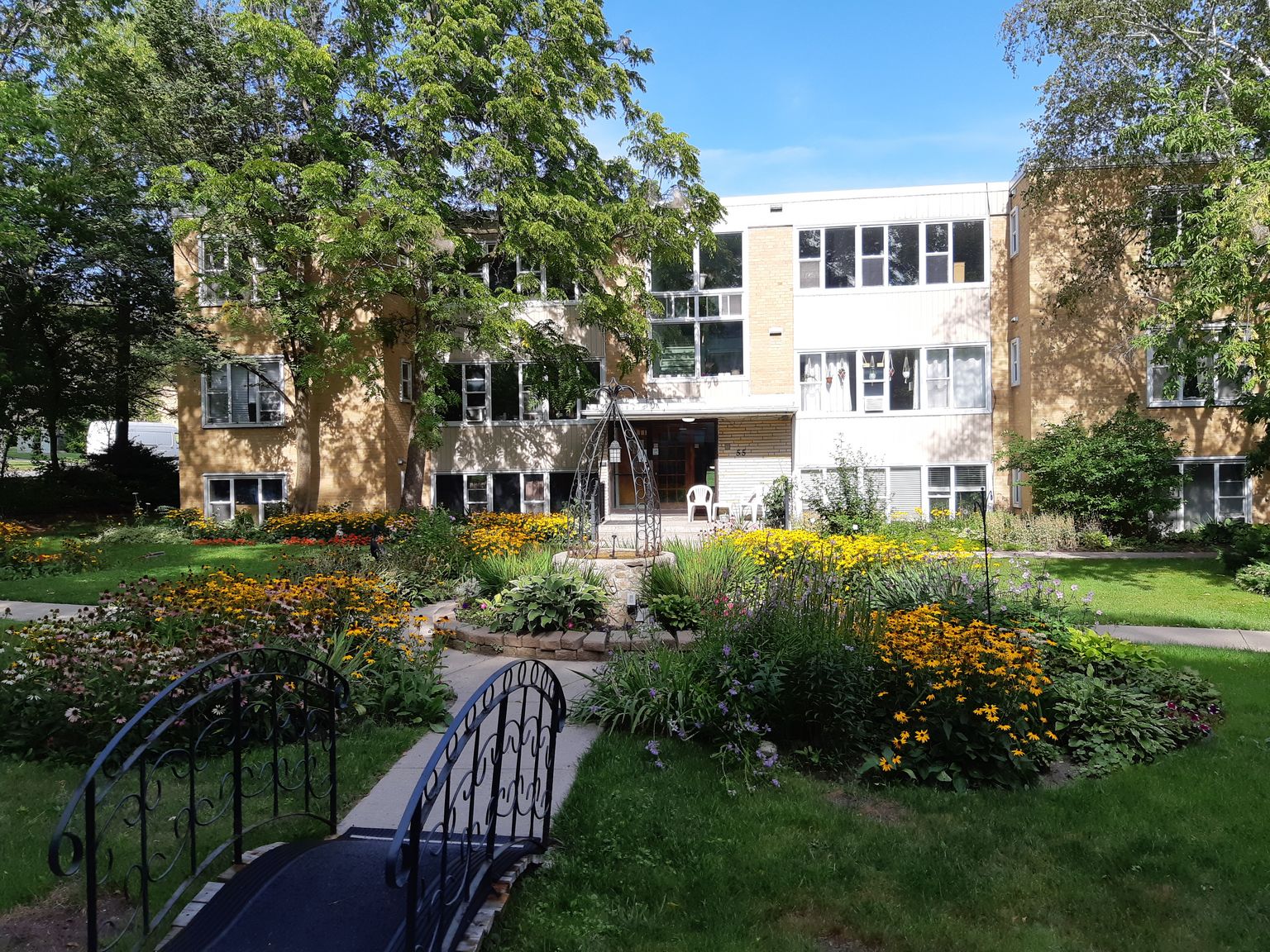 Blake Street Apartments | Oneka Land Company