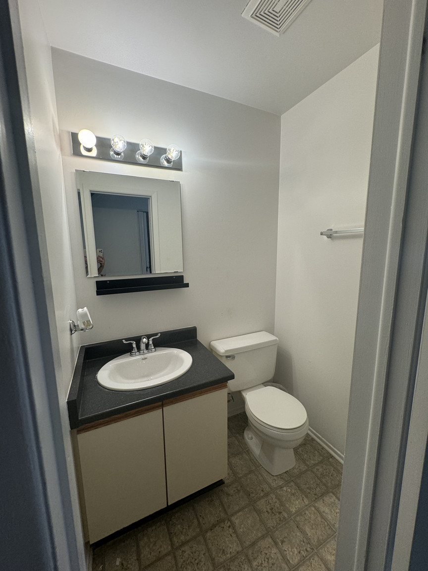 Rentals.ca Carleton Place Apartments, Condos and Houses For Rent