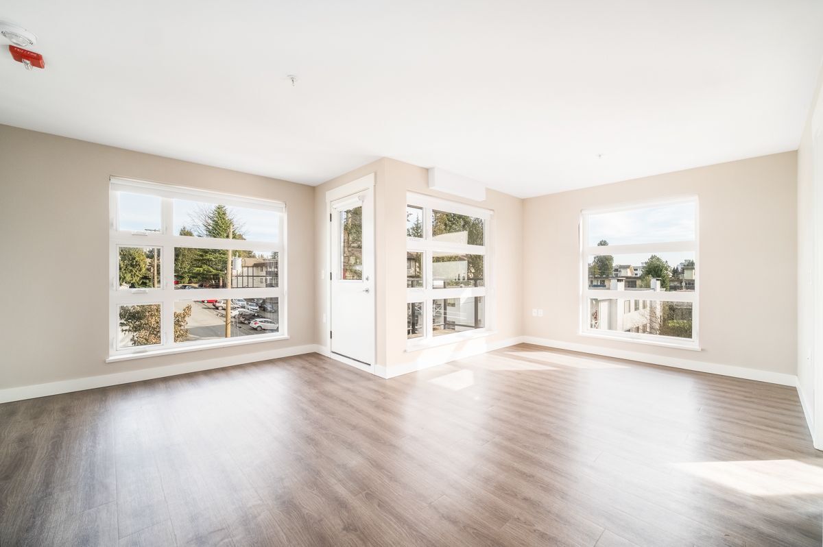 Sundance Apartments - 143 21st Street East, North Vancouver, BC