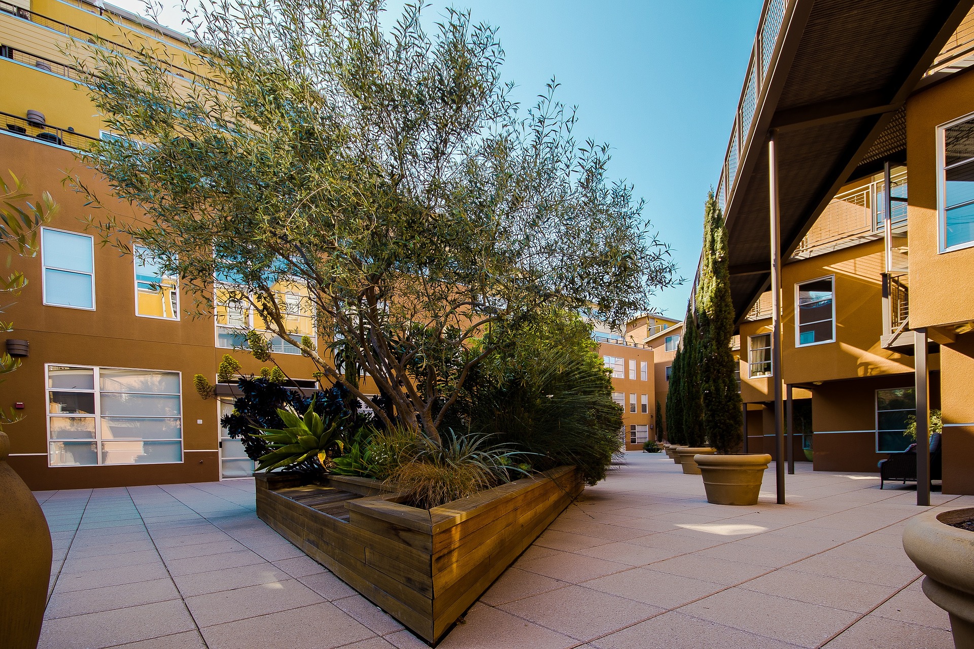 Condominium management services | Realty Canada Inc