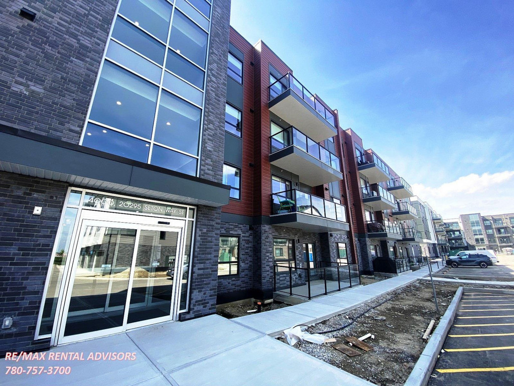 #4419 20295 Seton Way Southeast | RE/MAX Rental Advisors