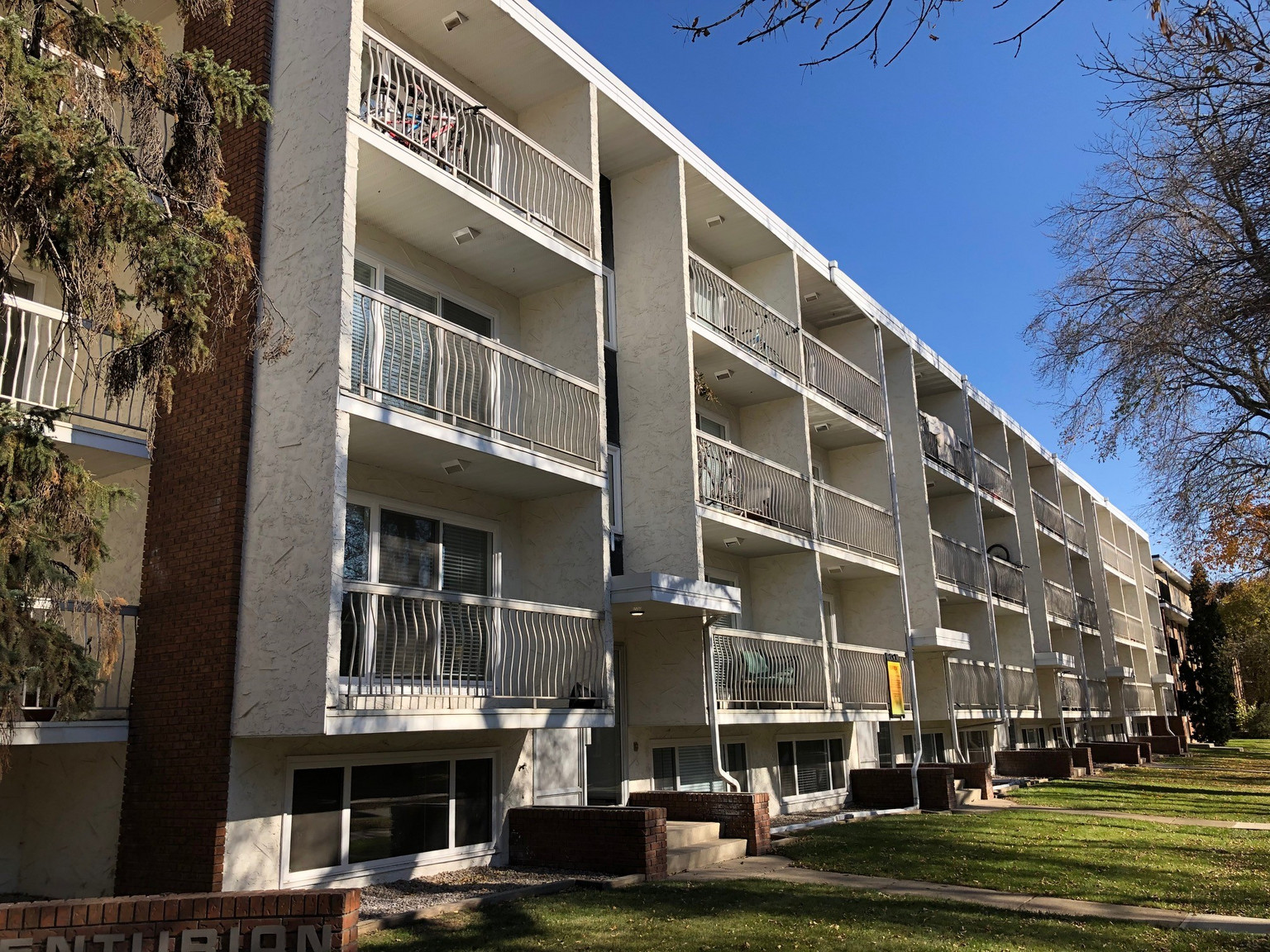 Centurion Apartments Rentals Old Strathcona | unitiiPM Inc.