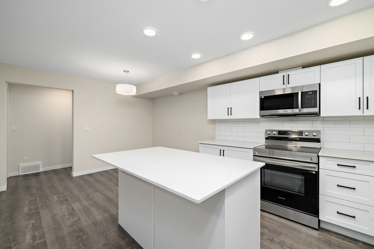 Luxury Apartment Rentals in Edmonton | unitiiPM Inc.