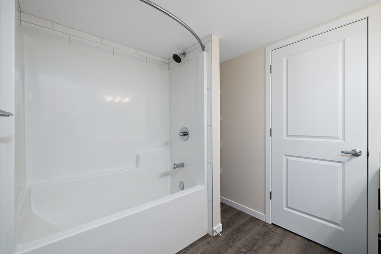 Luxury Apartment Rentals in Edmonton | unitiiPM Inc.